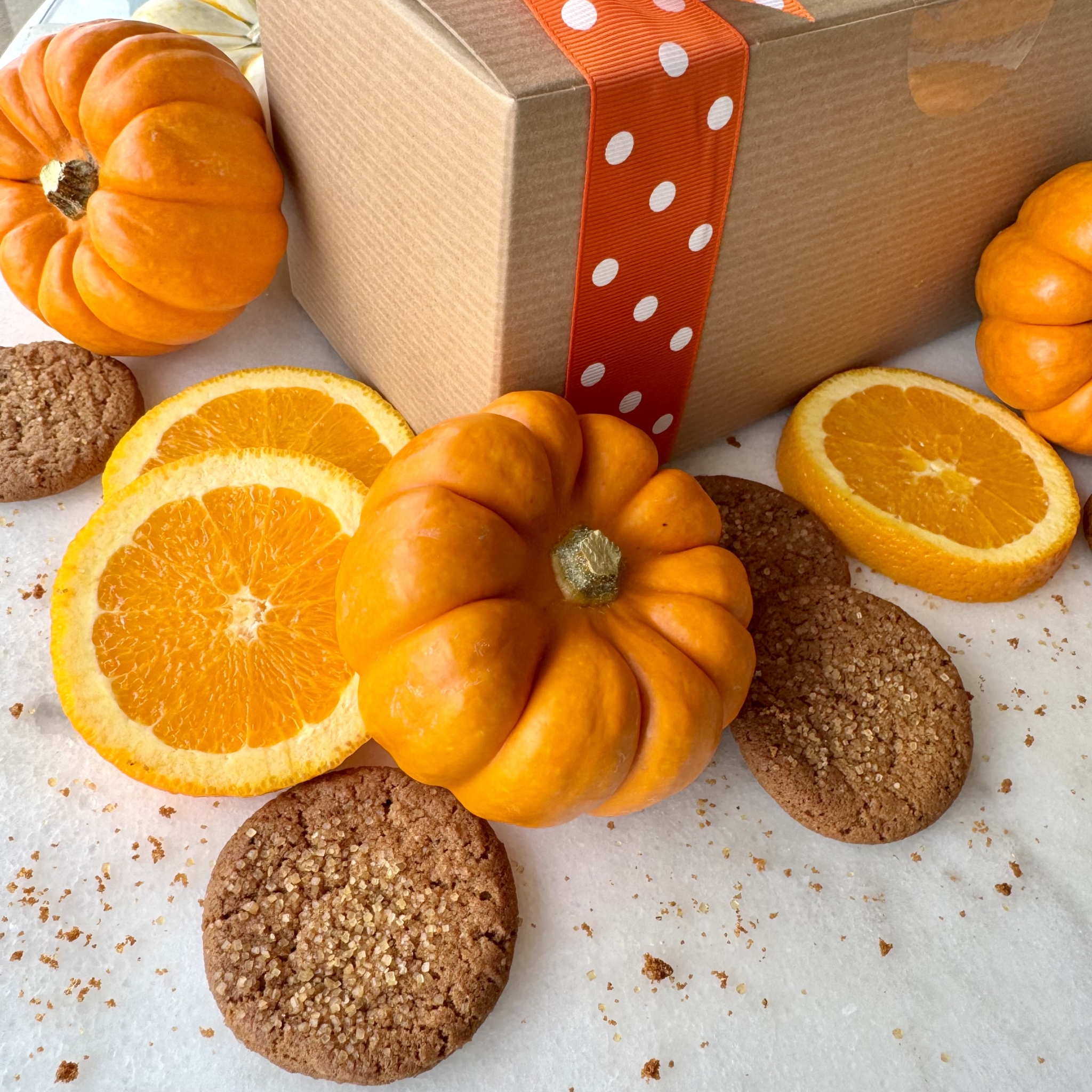 Fall Flavors Grand Gift Box - Pumpkin Spice & Original Gingersnaps ...